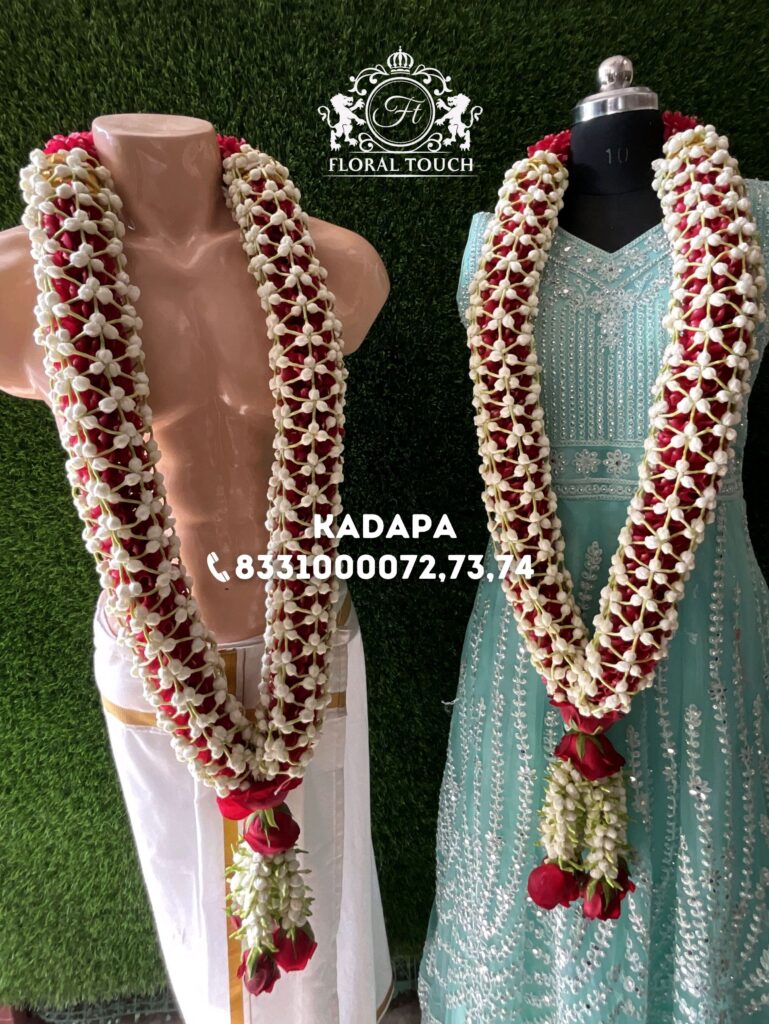 Net Garlands - Floral Touch